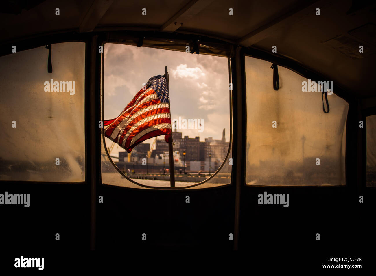Flag of baltimore hi-res stock photography and images - Alamy