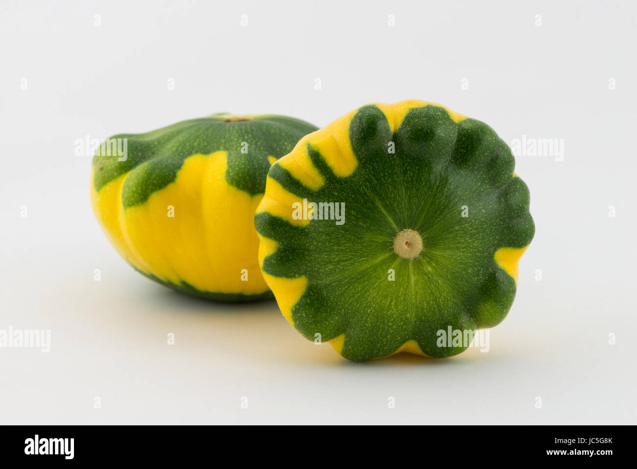 Patty pan zucchini hi-res stock photography and images - Alamy