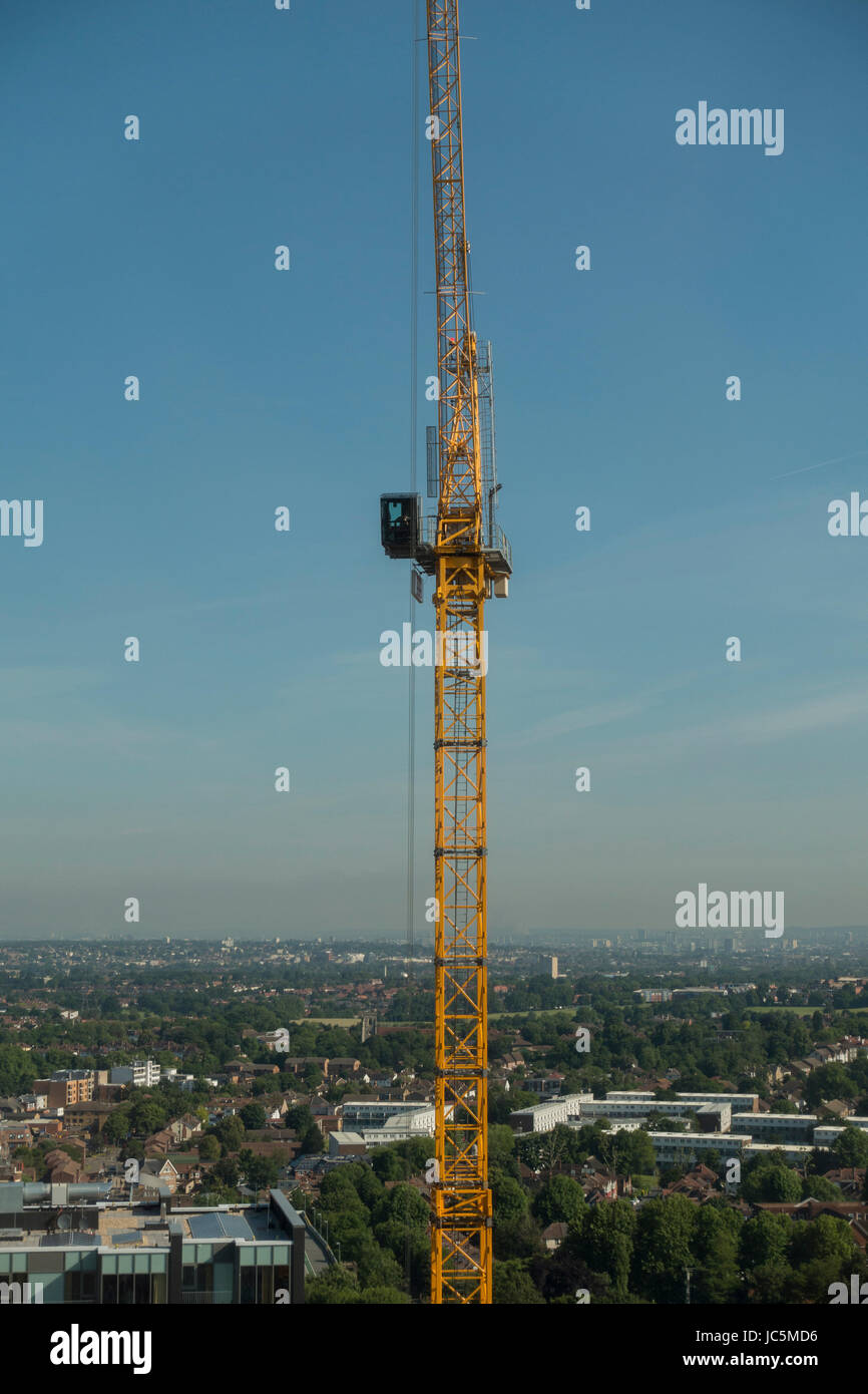 Ardmore crane hi-res stock photography and images - Alamy