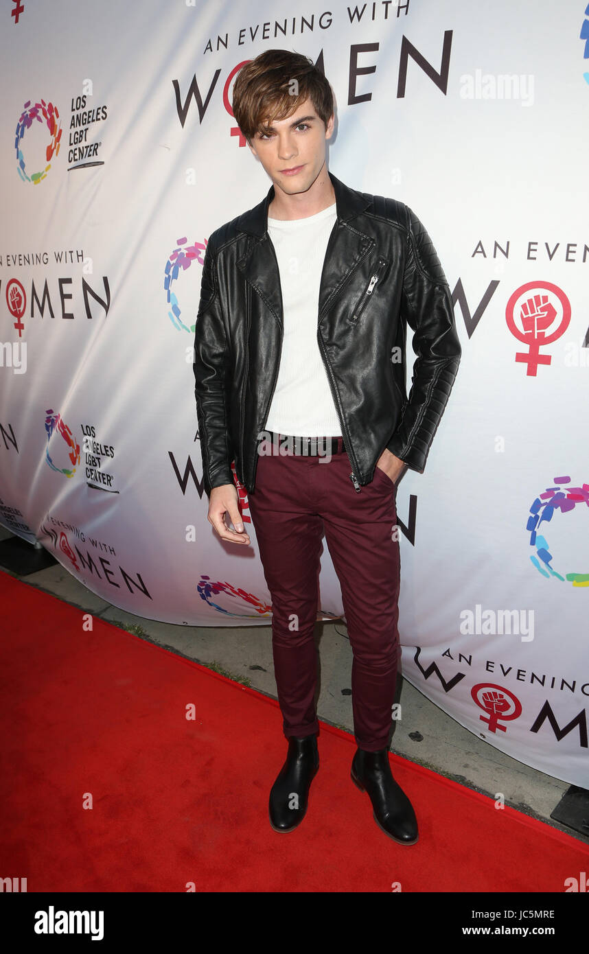 Los Angeles LGBT Center’s An Evening with Women Featuring: Jordan Doww ...