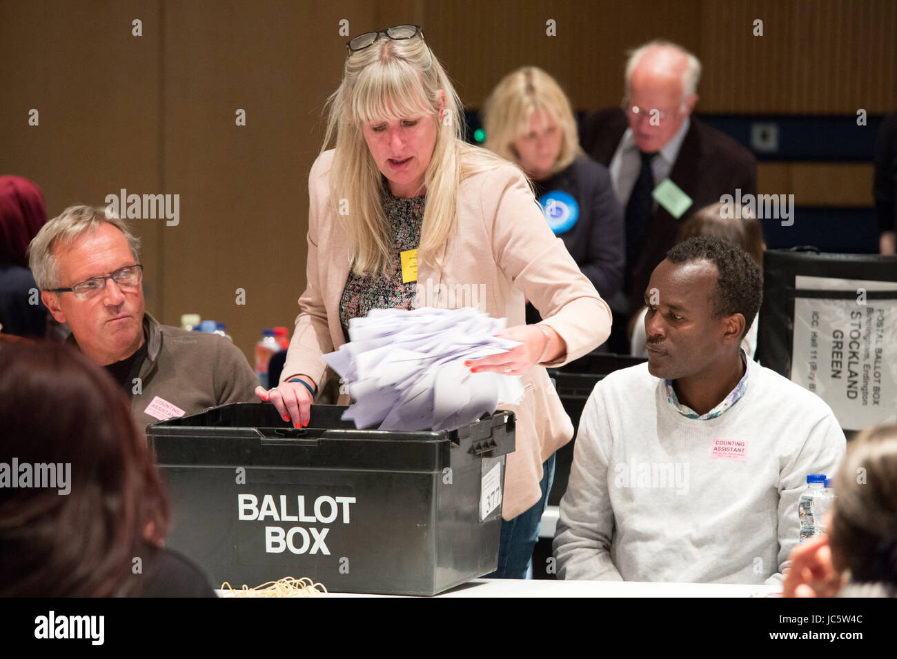 Vote counting hi-res stock photography and images - Alamy
