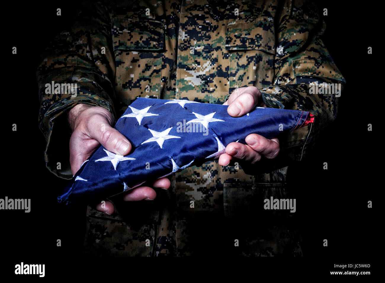 Fold flag hi-res stock photography and images - Alamy