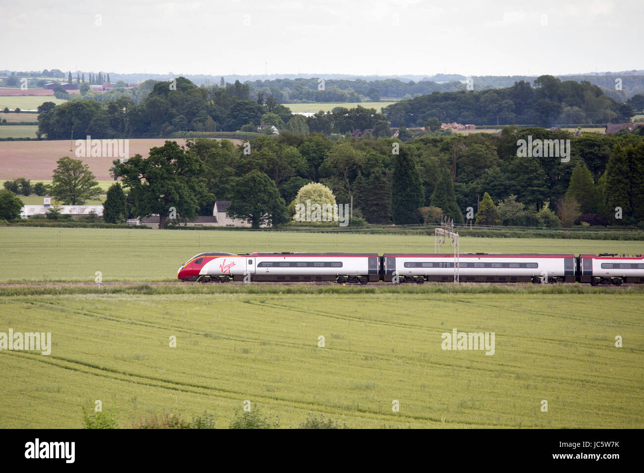 Speeding train countryside hi-res stock photography and images - Alamy