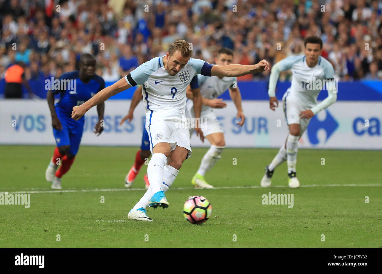 Scores de harry kane hi-res stock photography and images - Alamy
