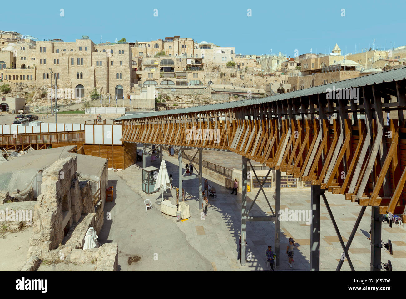 Elevated walkway at the Wailing Wall & Western Wall Plaza and giving ...
