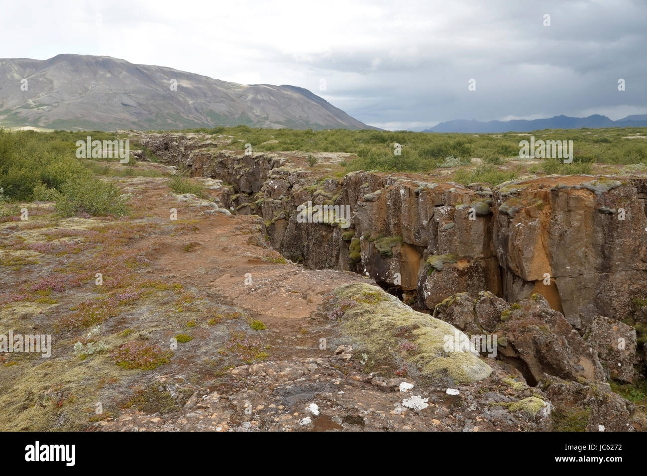 basalt formation from magma eruption and splitting of earth;s crust ...