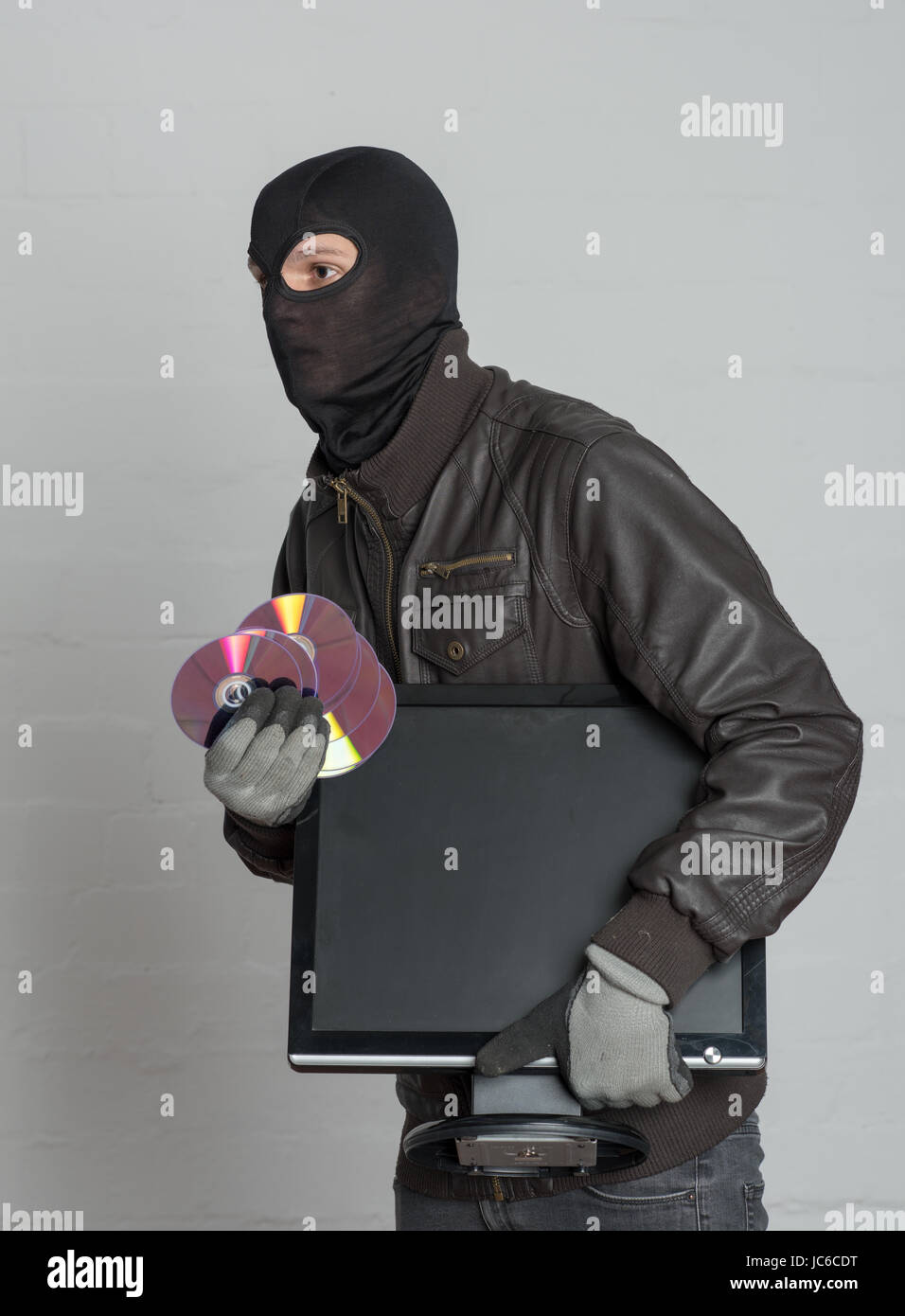 Theft of data hi-res stock photography and images - Alamy