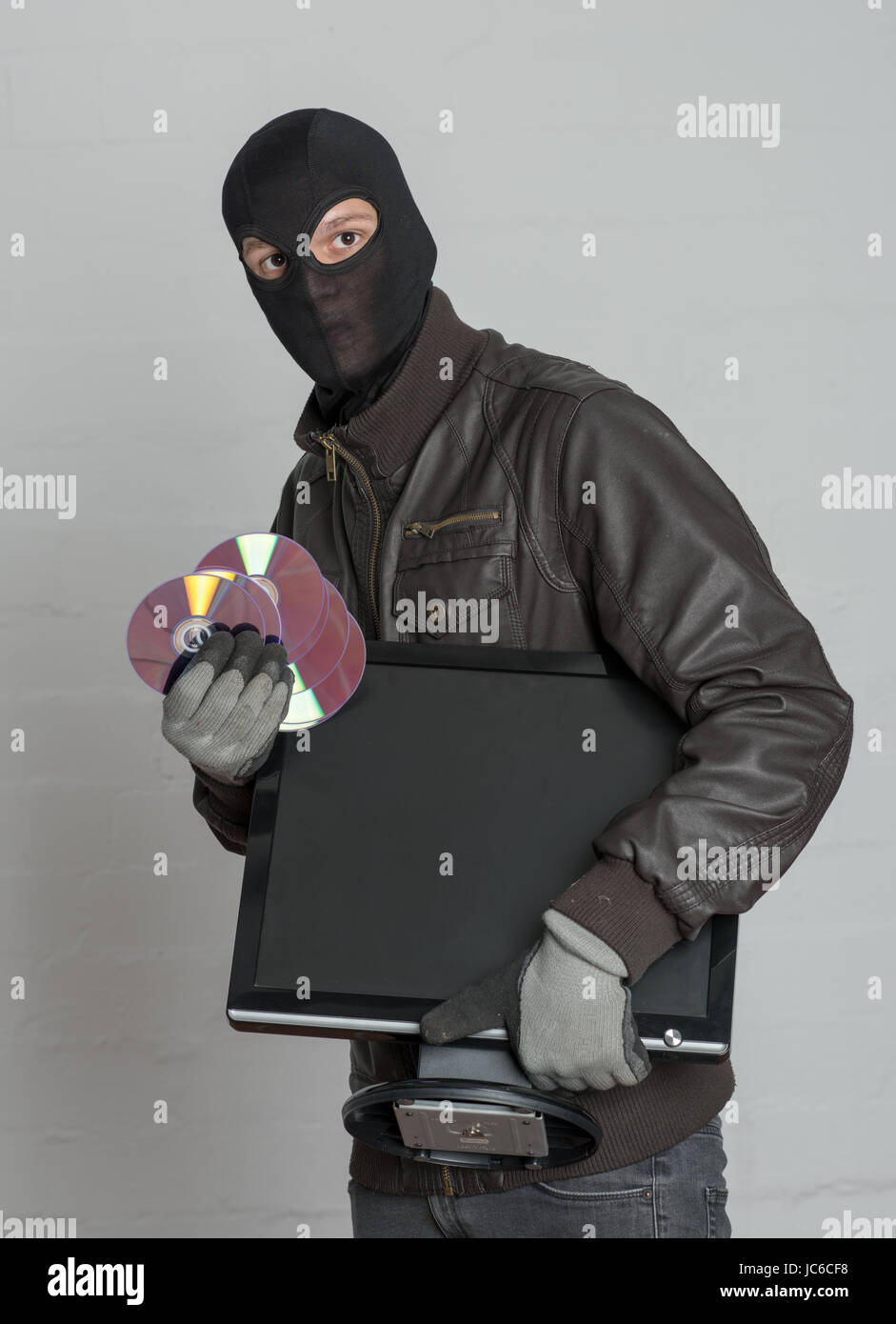 Theft of data hi-res stock photography and images - Alamy