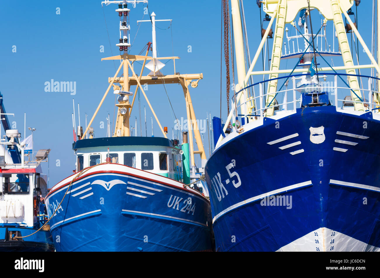 Fishing dutch port harbor ijsselmeer hi-res stock photography and ...