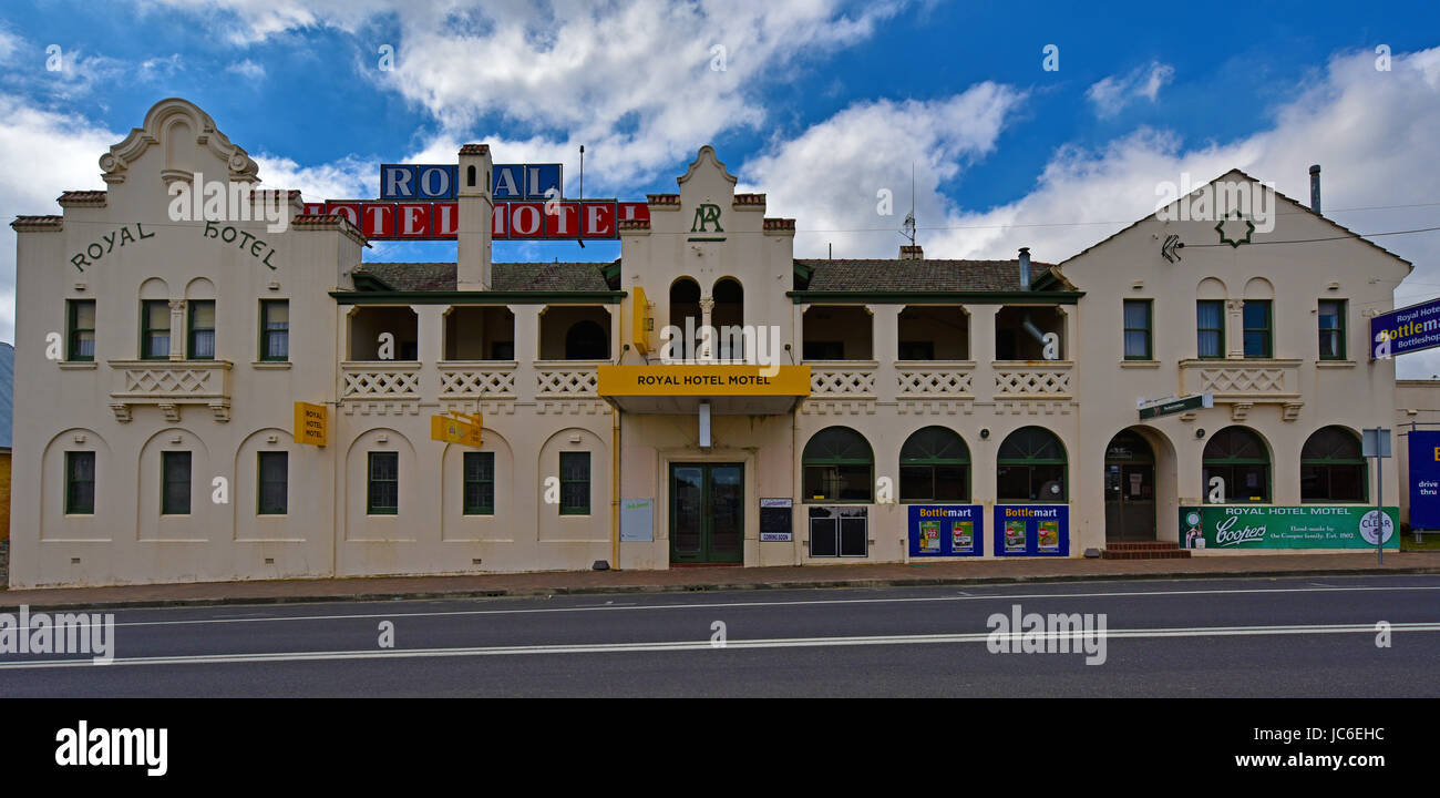 the Royal Hotel Motel in Tenterfield, nsw, new south wales, australia ...