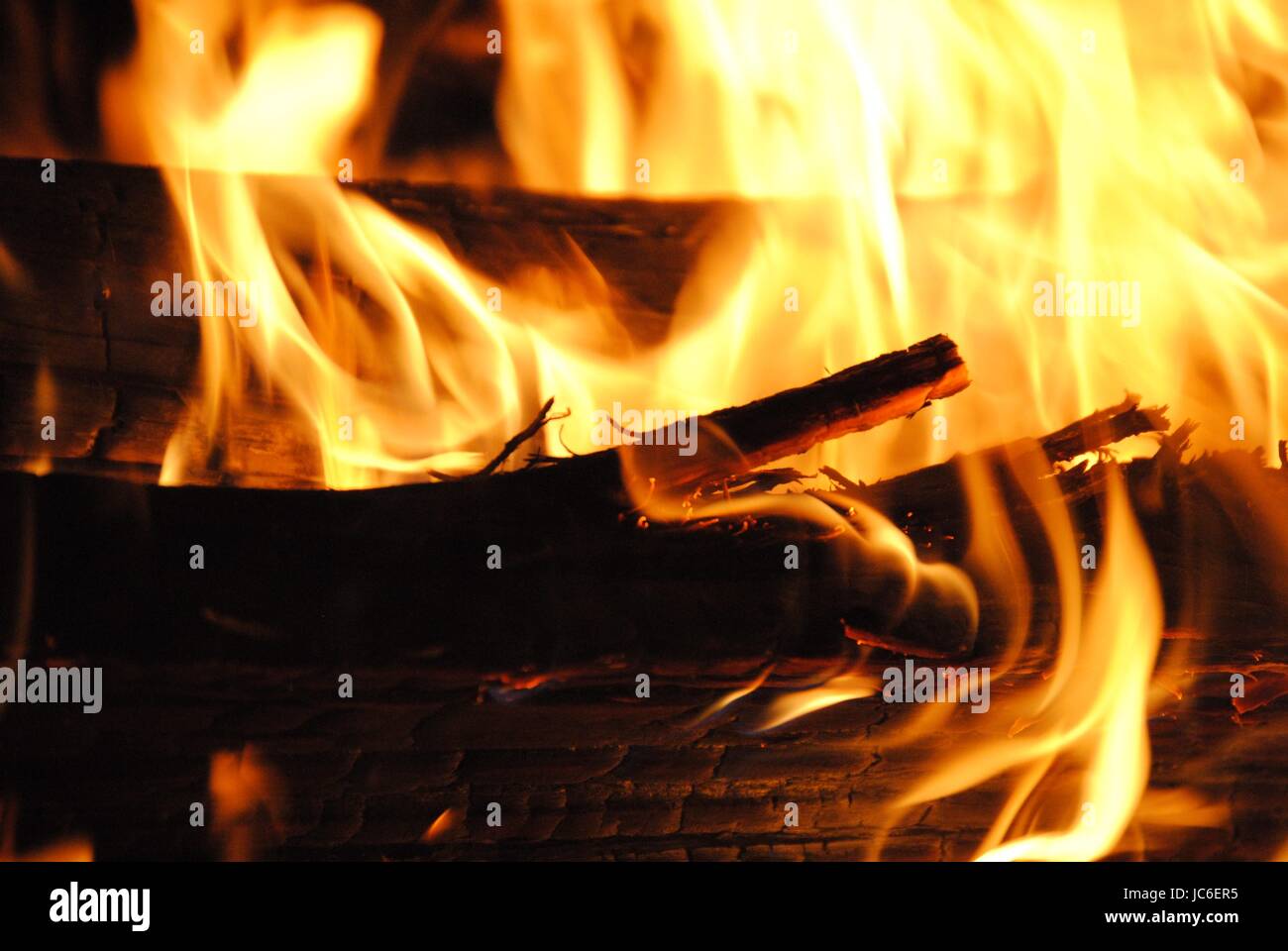 bonfire close up Stock Photo - Alamy