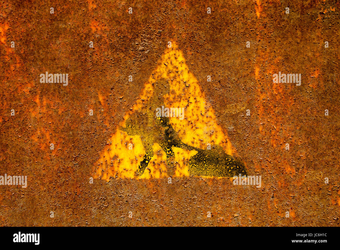 Painted triangle on road hi-res stock photography and images - Alamy