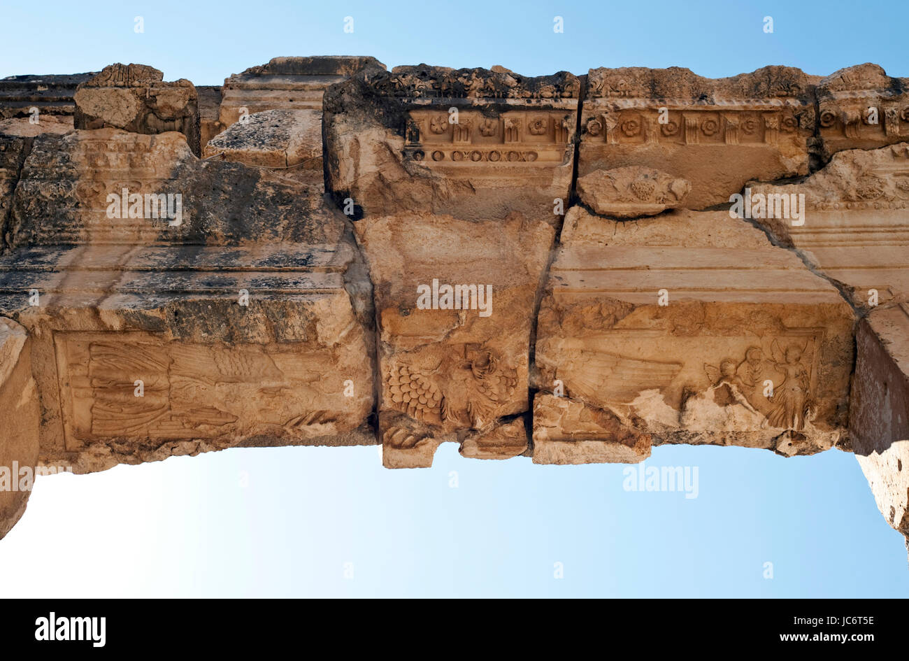 Niha temple hi-res stock photography and images - Alamy