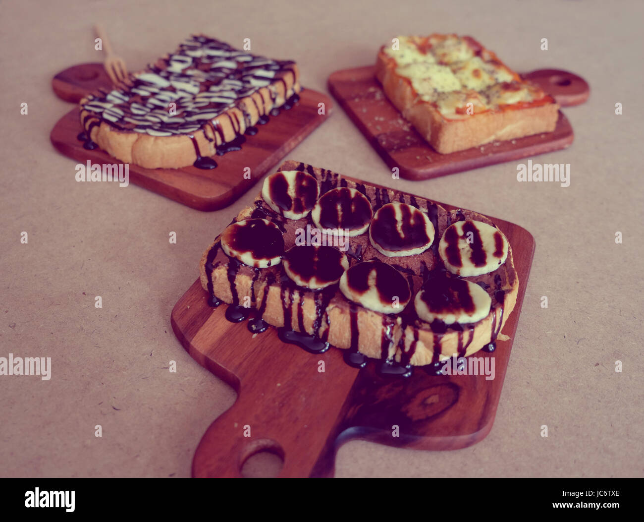 breakfast toast, Pizza toasted bread, bananas chocolate toasted bread ...