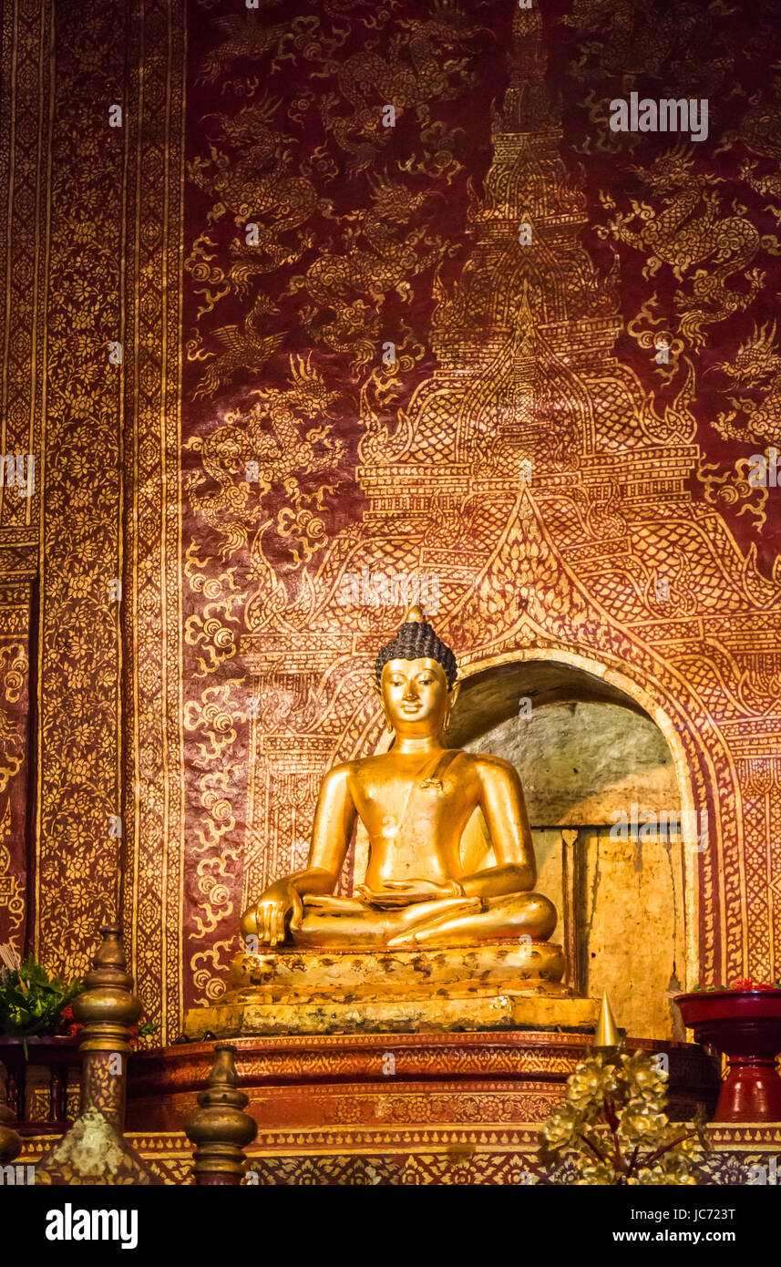 "Phra Sihing Buddha" in Chiang Mai, Thailand Stock Photo - Alamy