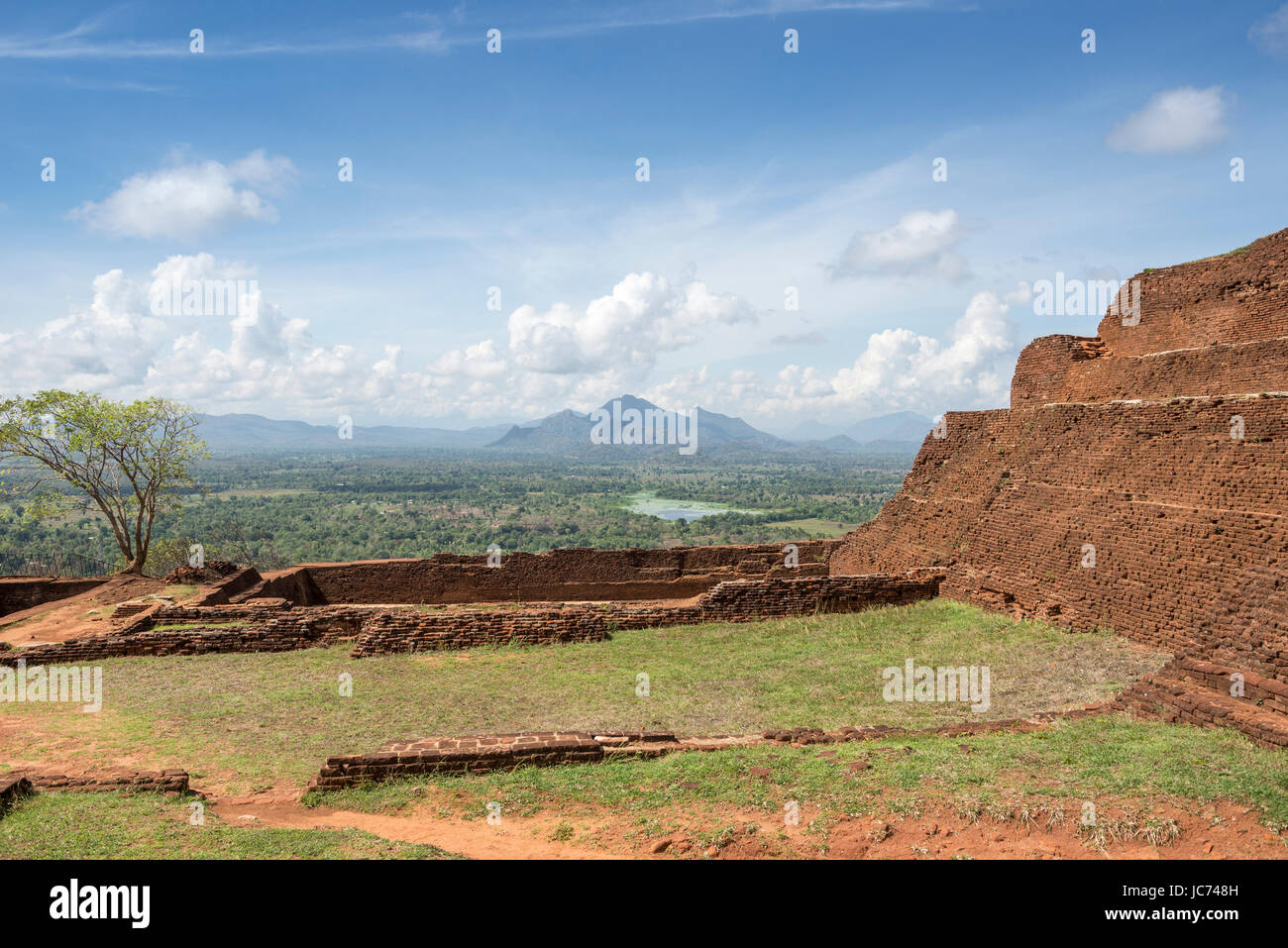 Site of the ancient palace of Sri Lanka Stock Photo - Alamy