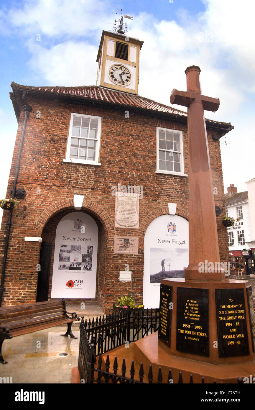 Yarm Town hall Stock Photo - Alamy