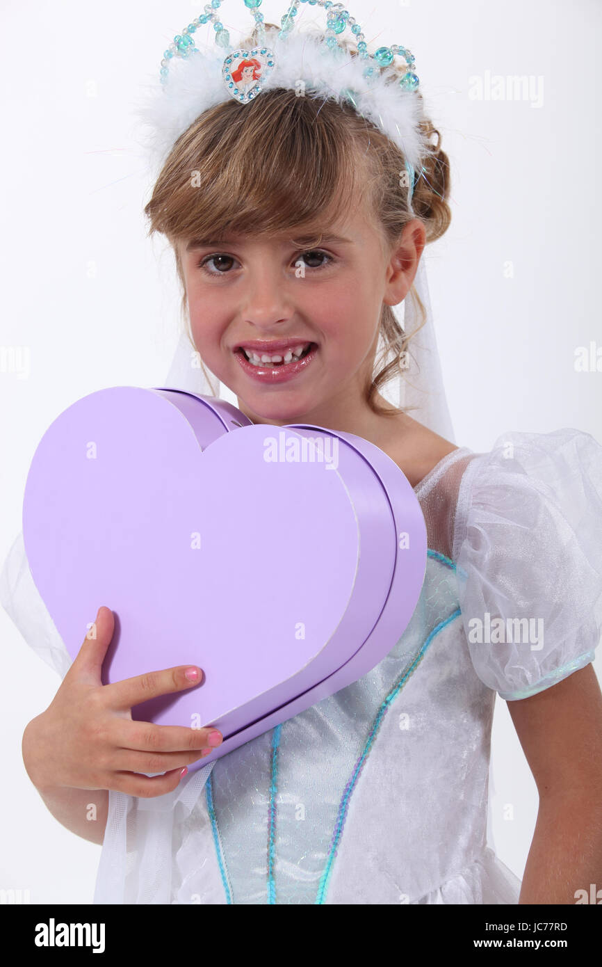 Fringe tiara hi-res stock photography and images - Alamy