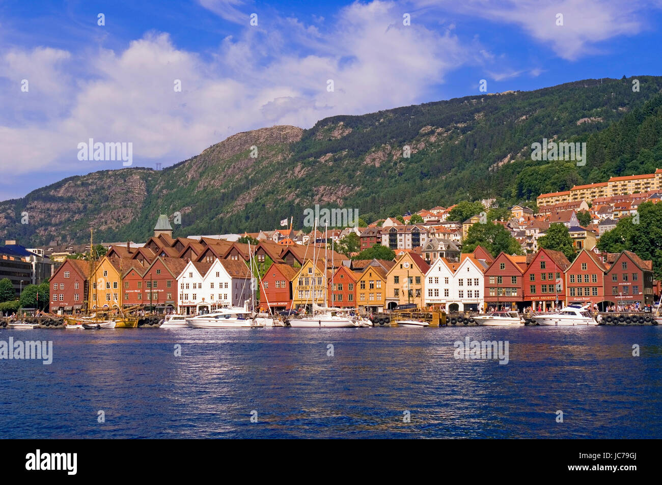 Bergen altstadt norwegen hi-res stock photography and images - Alamy