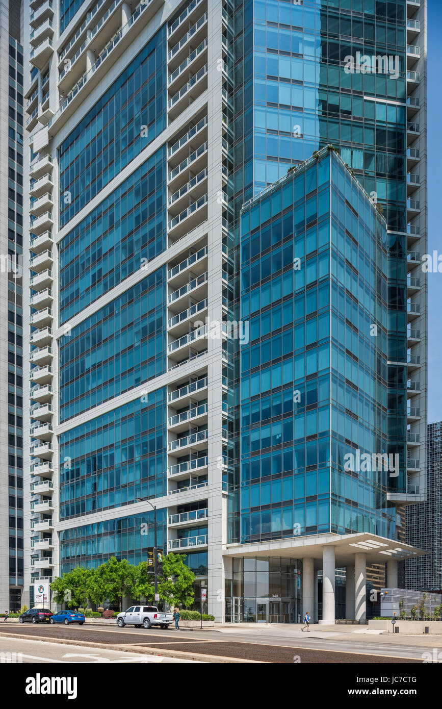 340 on the park hi-res stock photography and images - Alamy