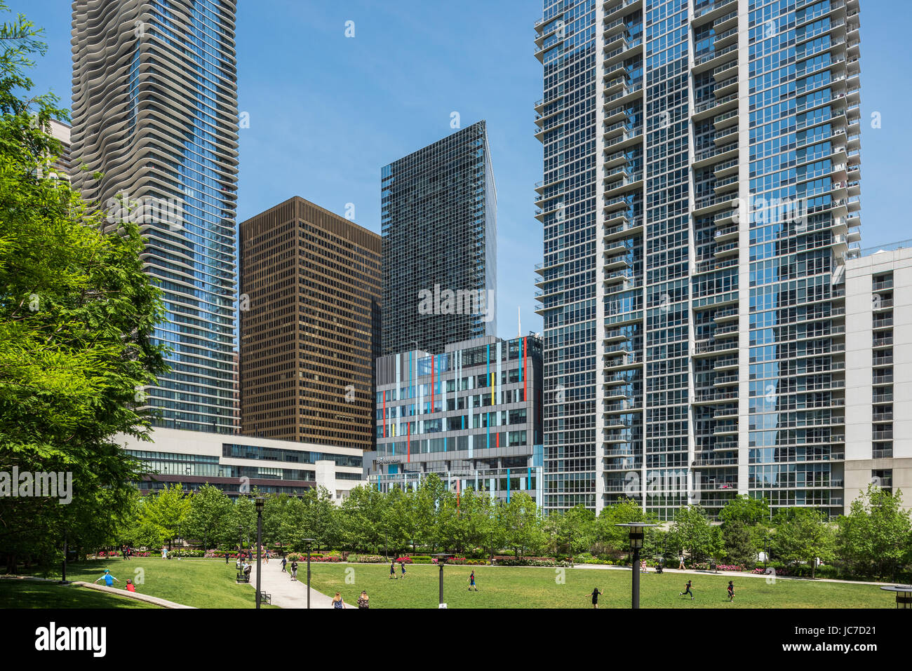 Modern exteriors city buildings hi-res stock photography and images - Alamy