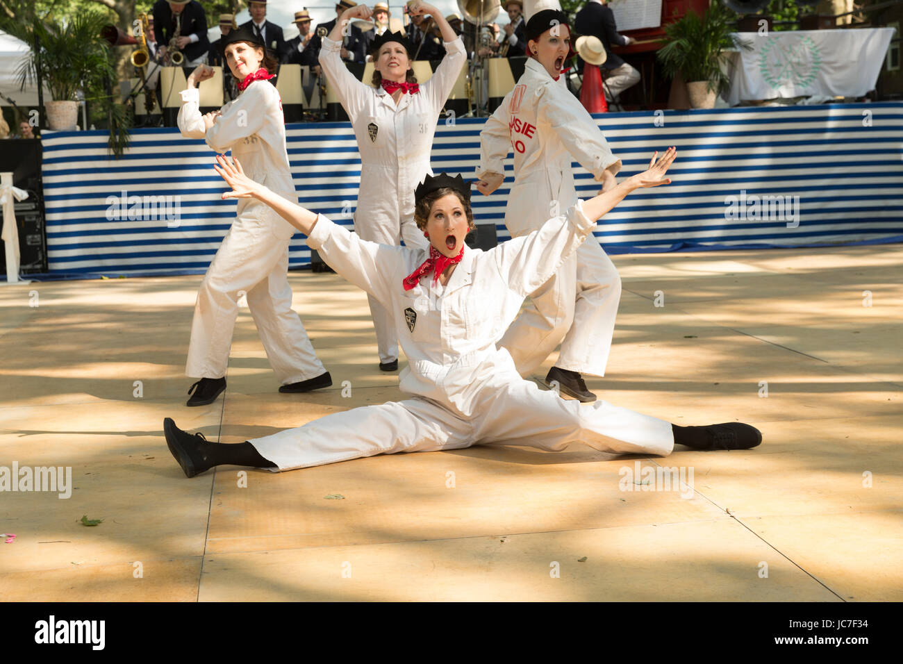 The Canarsie Wobb preform at 12th annual Jazz Age lawn party on ...
