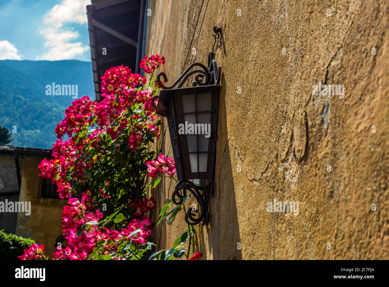 North italy farm house hi-res stock photography and images - Alamy