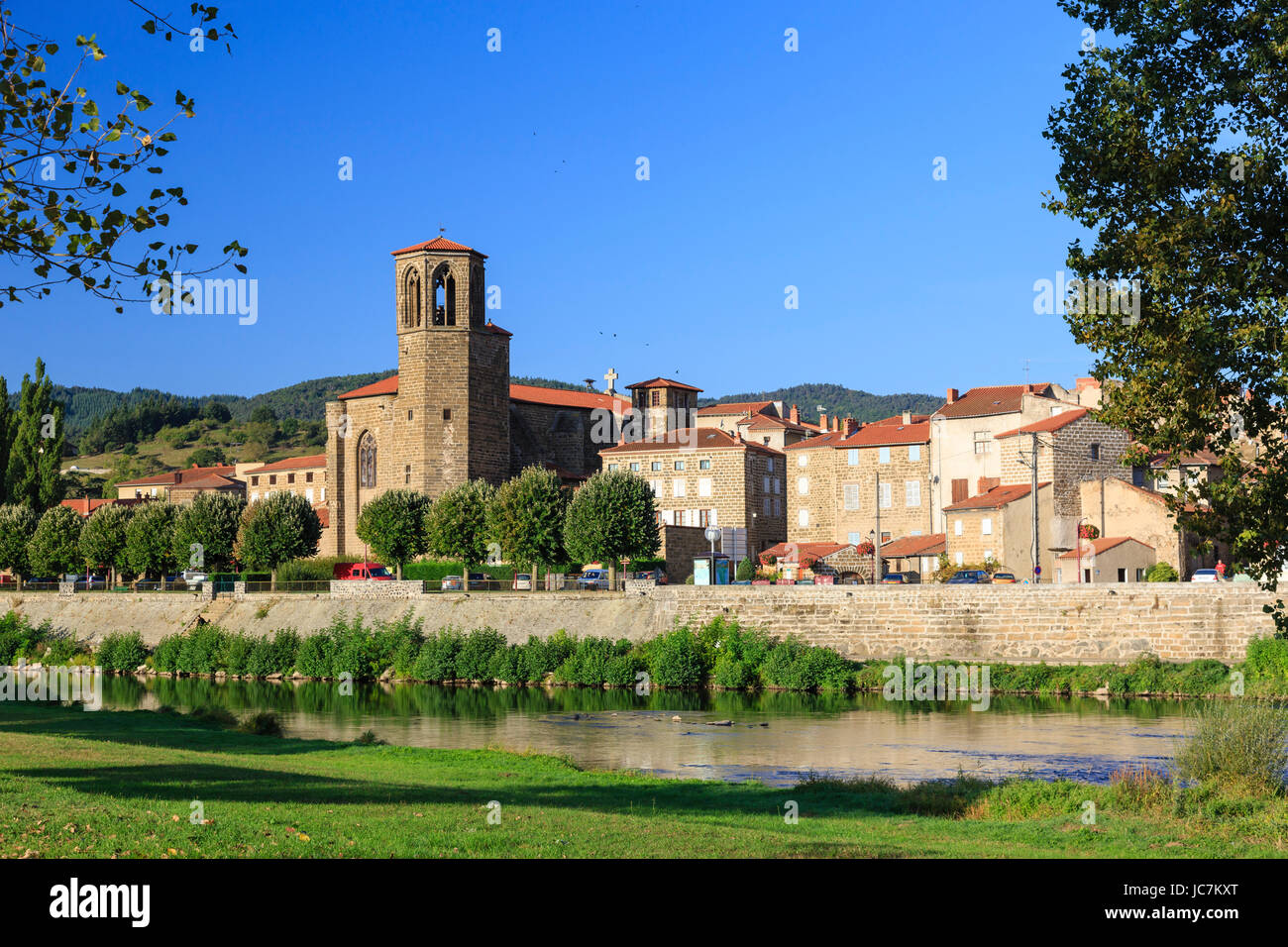 France, Haute-Loire (43), Langeac, la petite ville sur les bords de l ...
