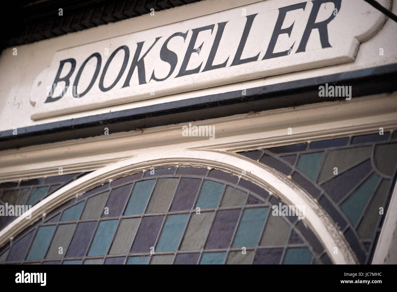 Bookseller sign, Wooler, Northumberland Stock Photo - Alamy