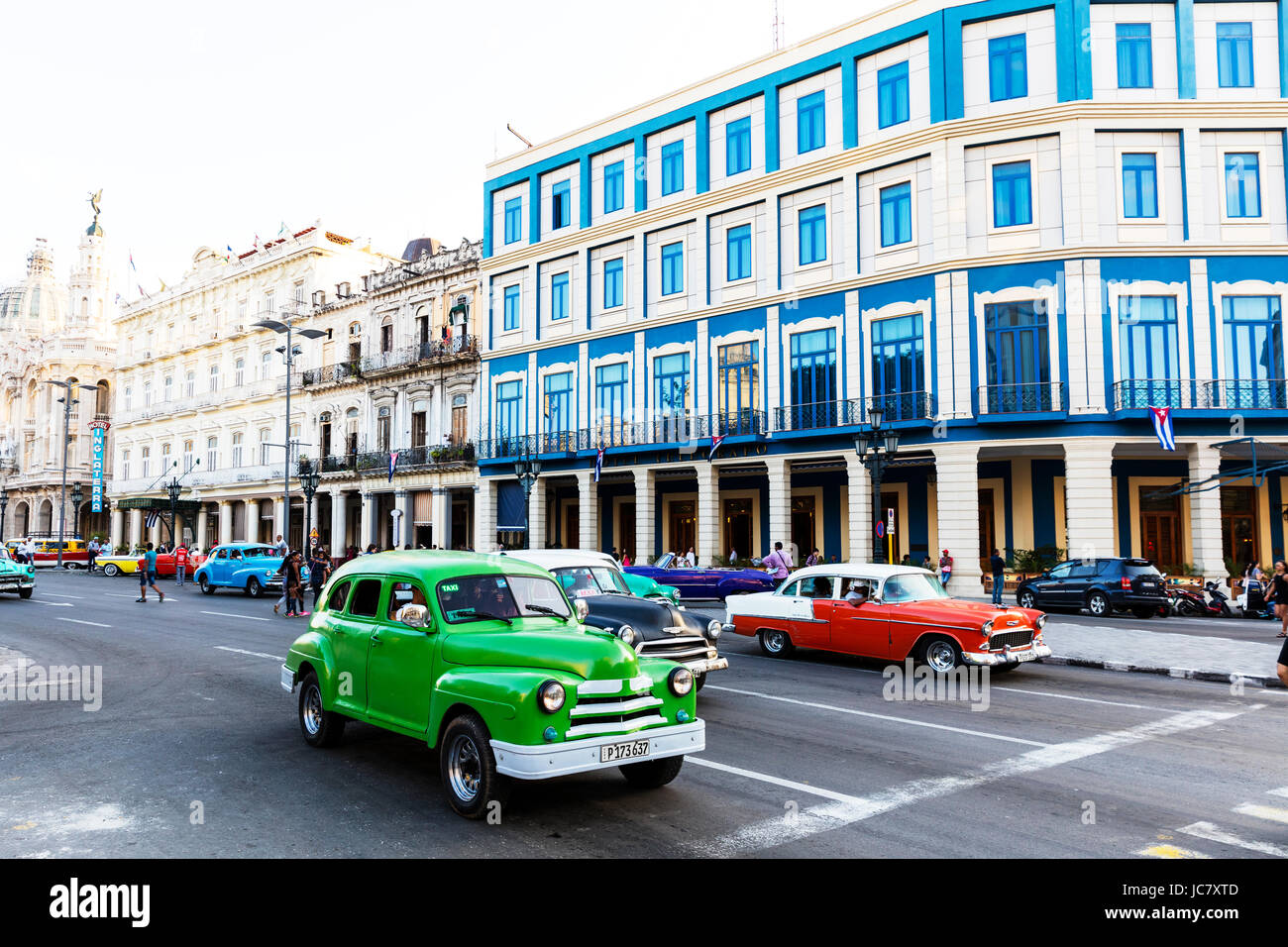 Classic american car on streets of Havana cuba, Cuban car havana street ...