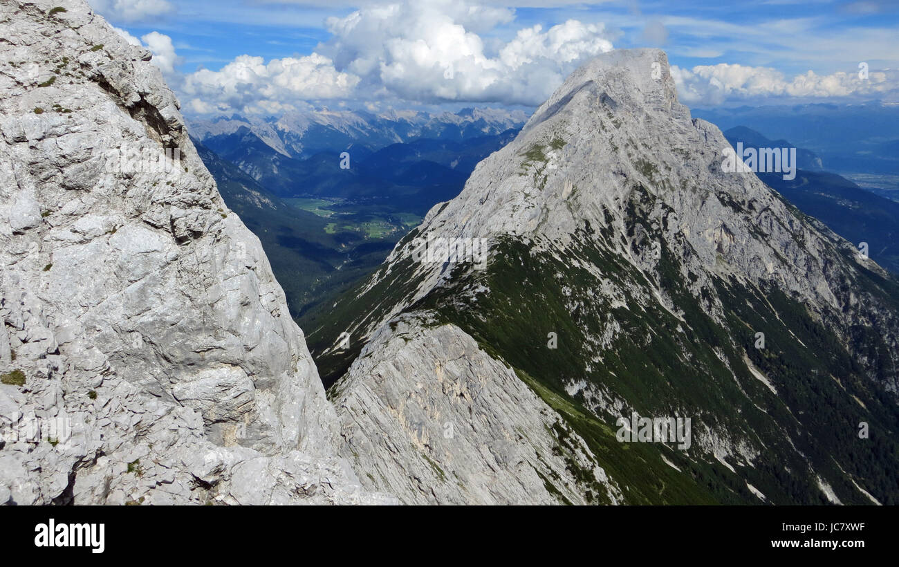 clamber mountain haven Stock Photo - Alamy