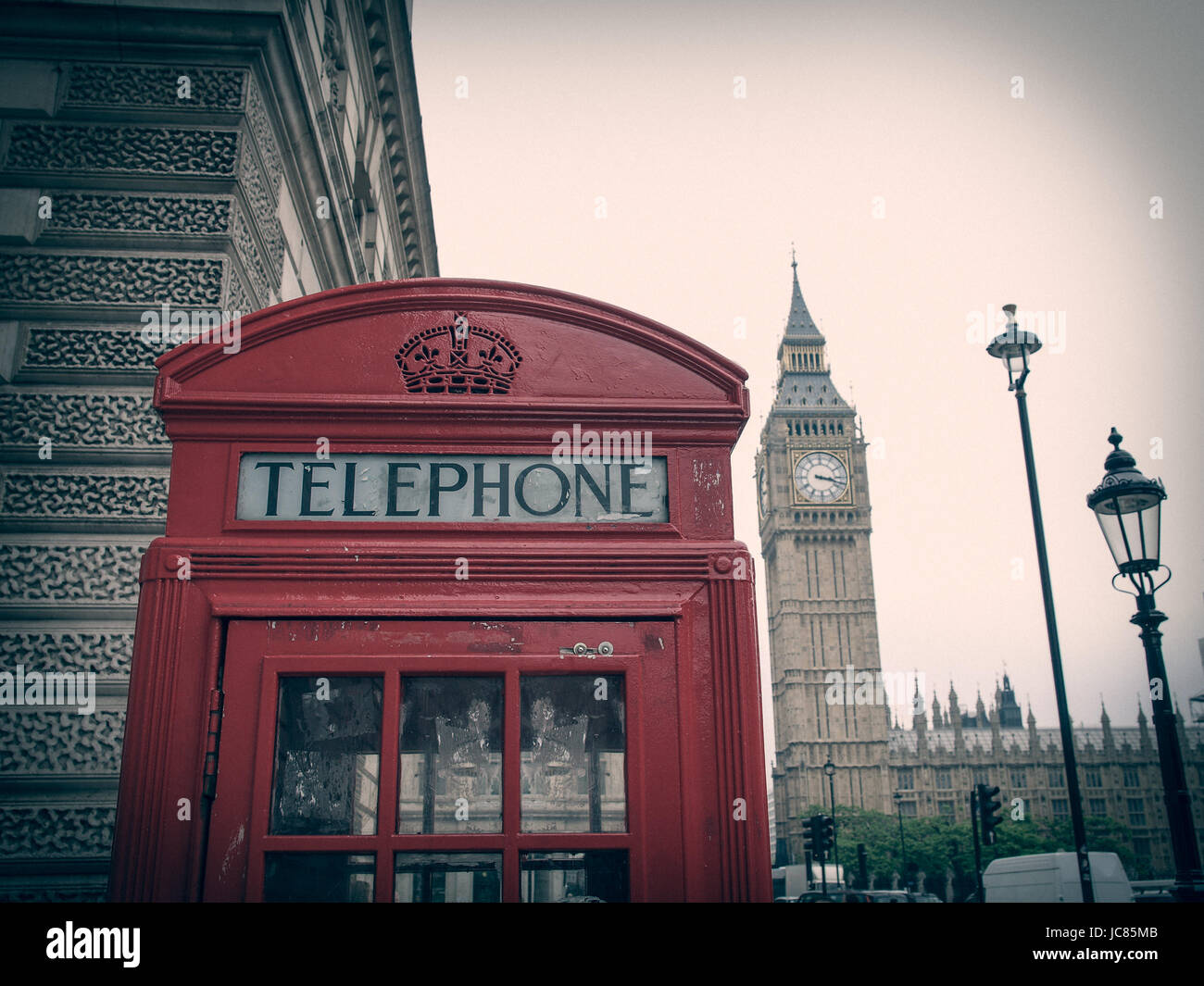 Vintage looking traditional red telephone hi-res stock photography and ...