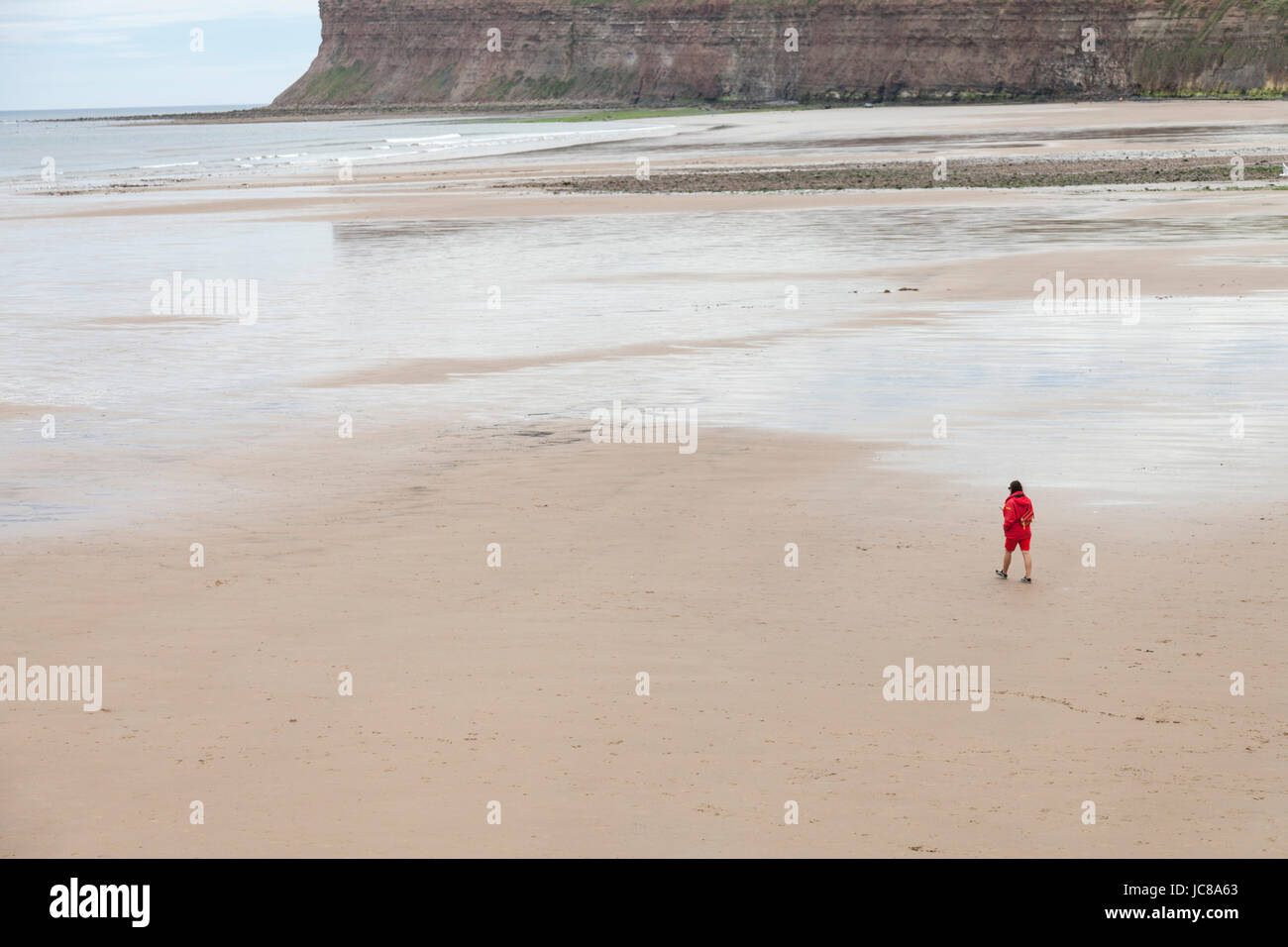 Female lifeguard hi-res stock photography and images - Alamy