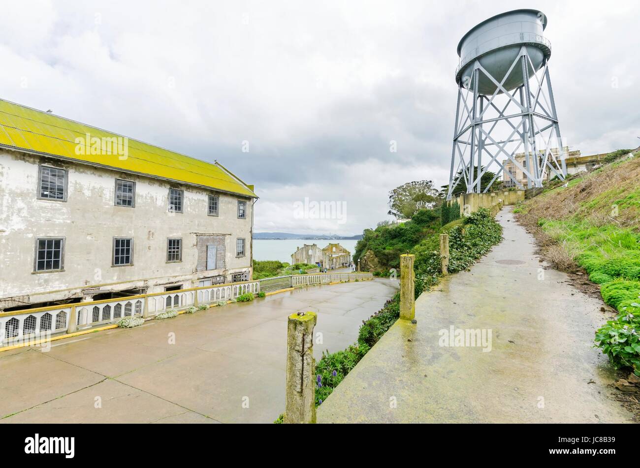The Quartermaster building and Water Tower on Alcatraz island ...