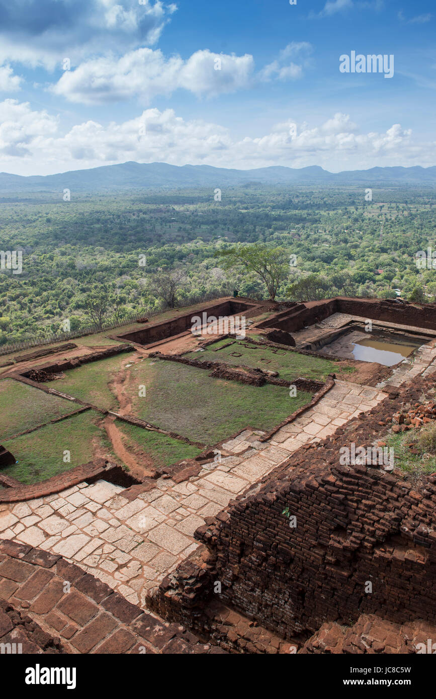 Site of the ancient palace of Sri Lanka Stock Photo - Alamy