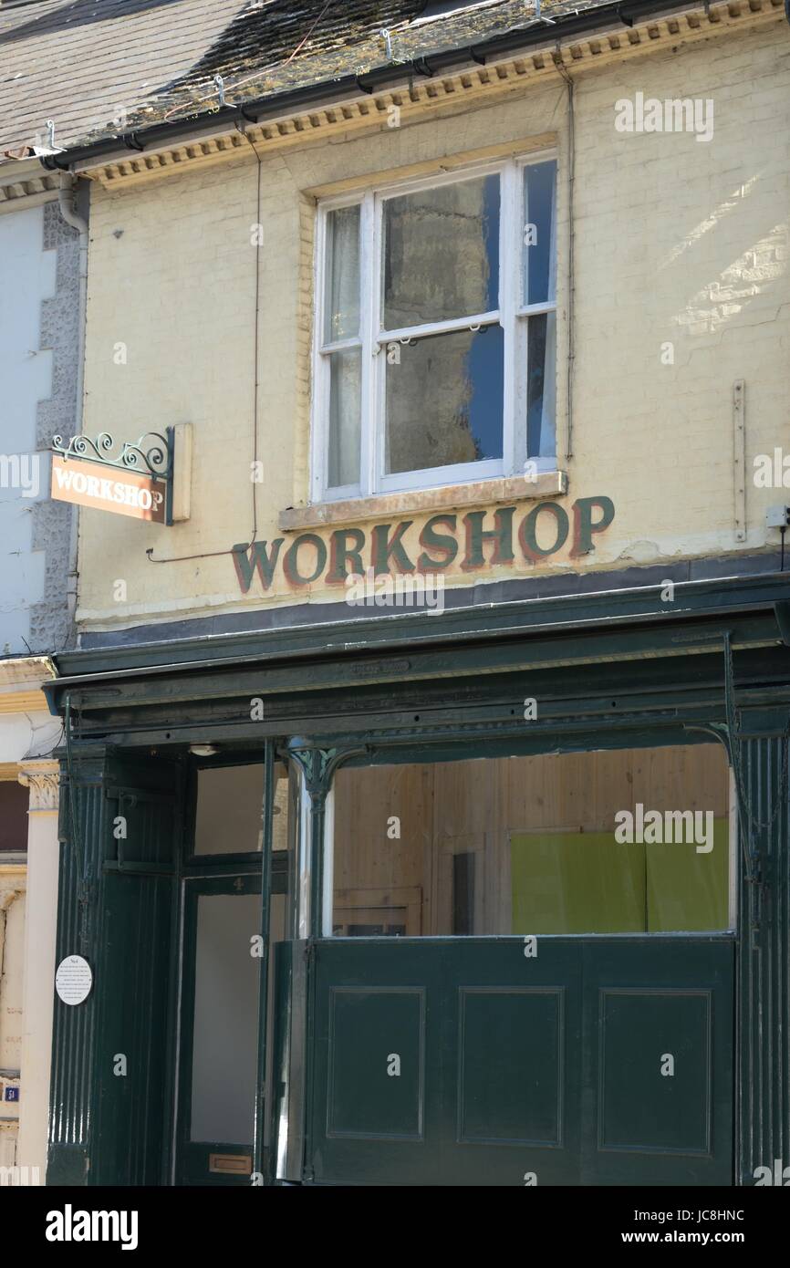 Old workshop building Stock Photo - Alamy