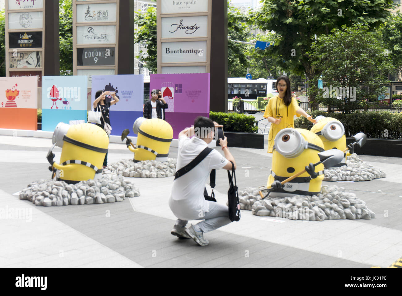 Despicable me 3 minions hi-res stock photography and images - Alamy