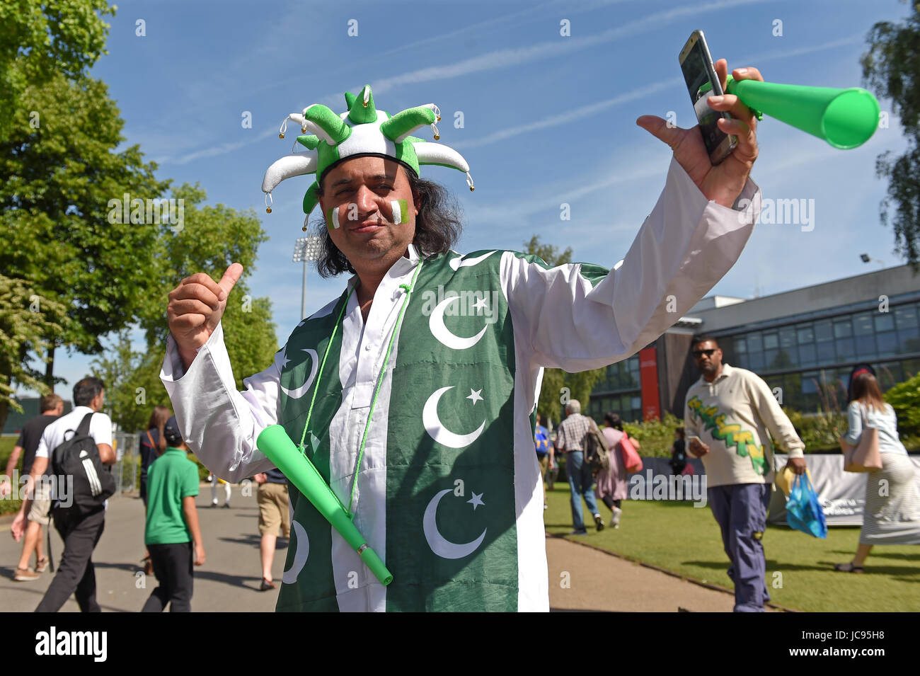 A Pakistan fan shows his support before the ICC Champions Trophy, semi ...