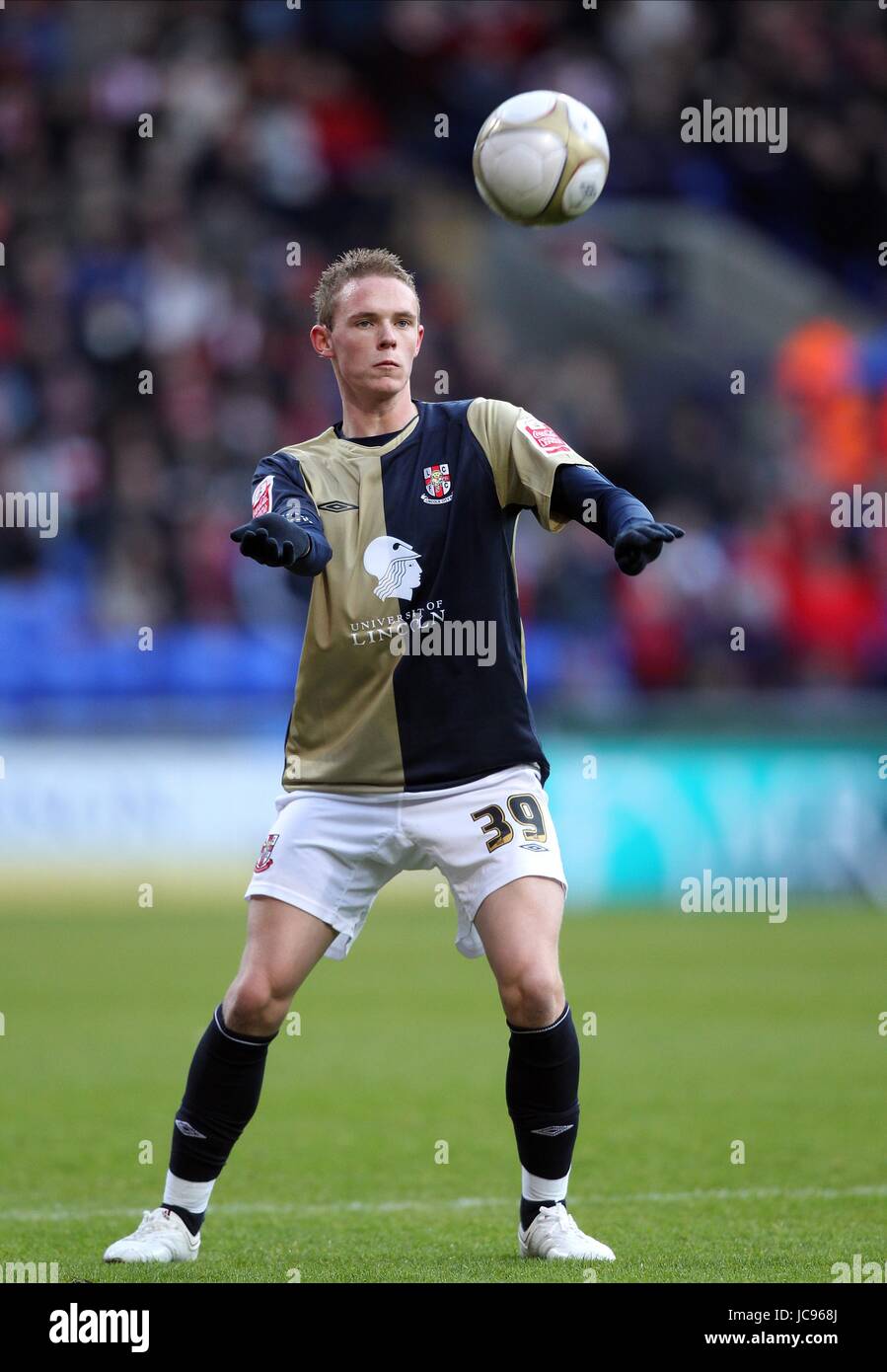 MATTHEW SAUNDERS LINCOLN CITY FC REEBOK STADIUM BOLTON ENGLAND 02 ...