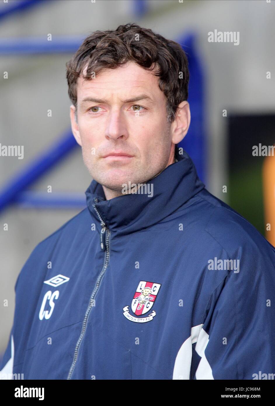 CHRIS SUTTON LINCOLN CITY FC MANAGER REEBOK STADIUM BOLTON ENGLAND 02 ...