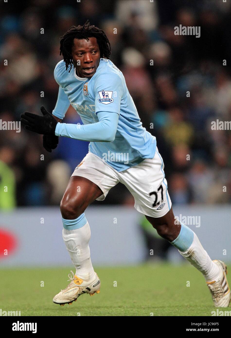 MWARUWARI BENJANI MANCHESTER CITY FC CITY OF MANCHESTER STADIUM ...