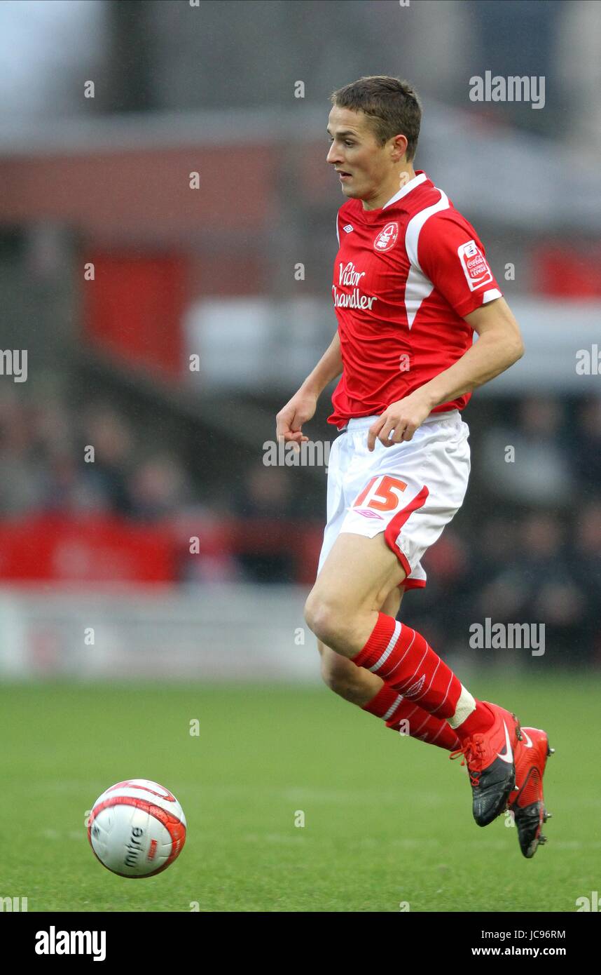 CHRIS COHEN NOTTINGHAM FOREST FC CITY GROUND NOTTINGHAM ENGLAND 16 ...