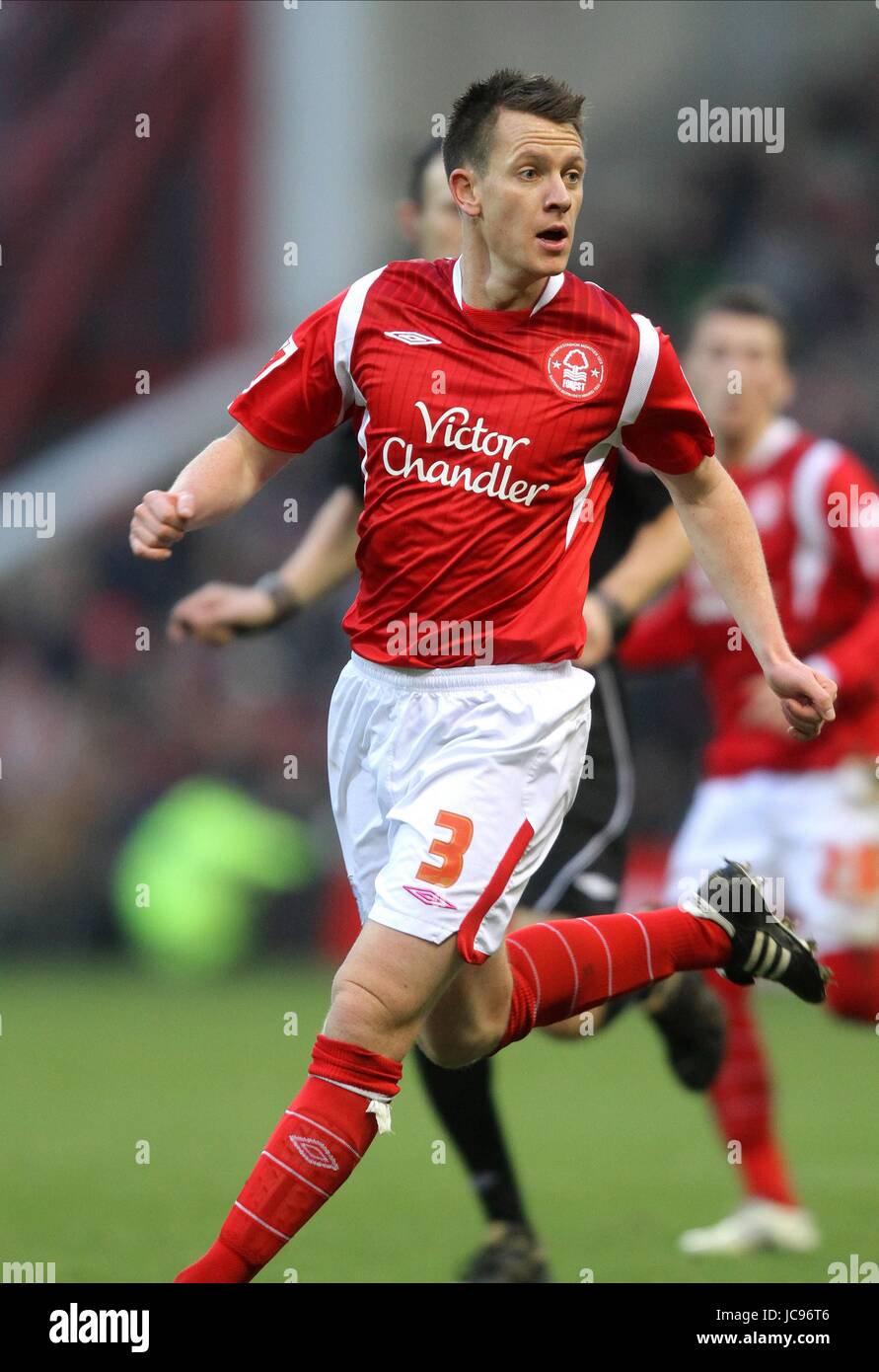 NICKY SHOREY NOTTINGHAM FOREST FC CITY GROUND NOTTINGHAM ENGLAND 16 ...