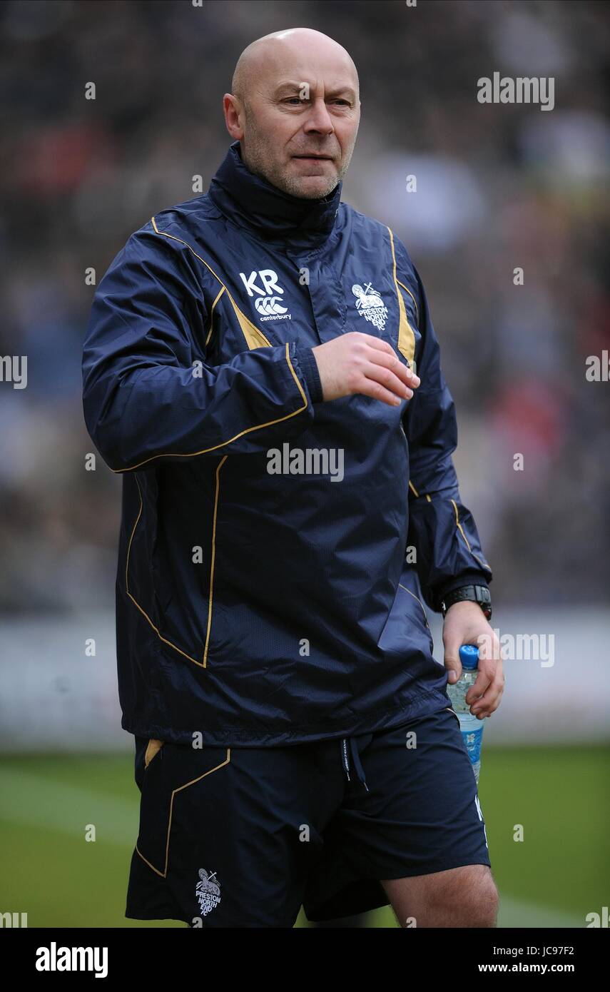 KEVIN RUSSELL PRESTON NORTH END COACH DEEPDALE PRESTON ENGLAND 23 ...