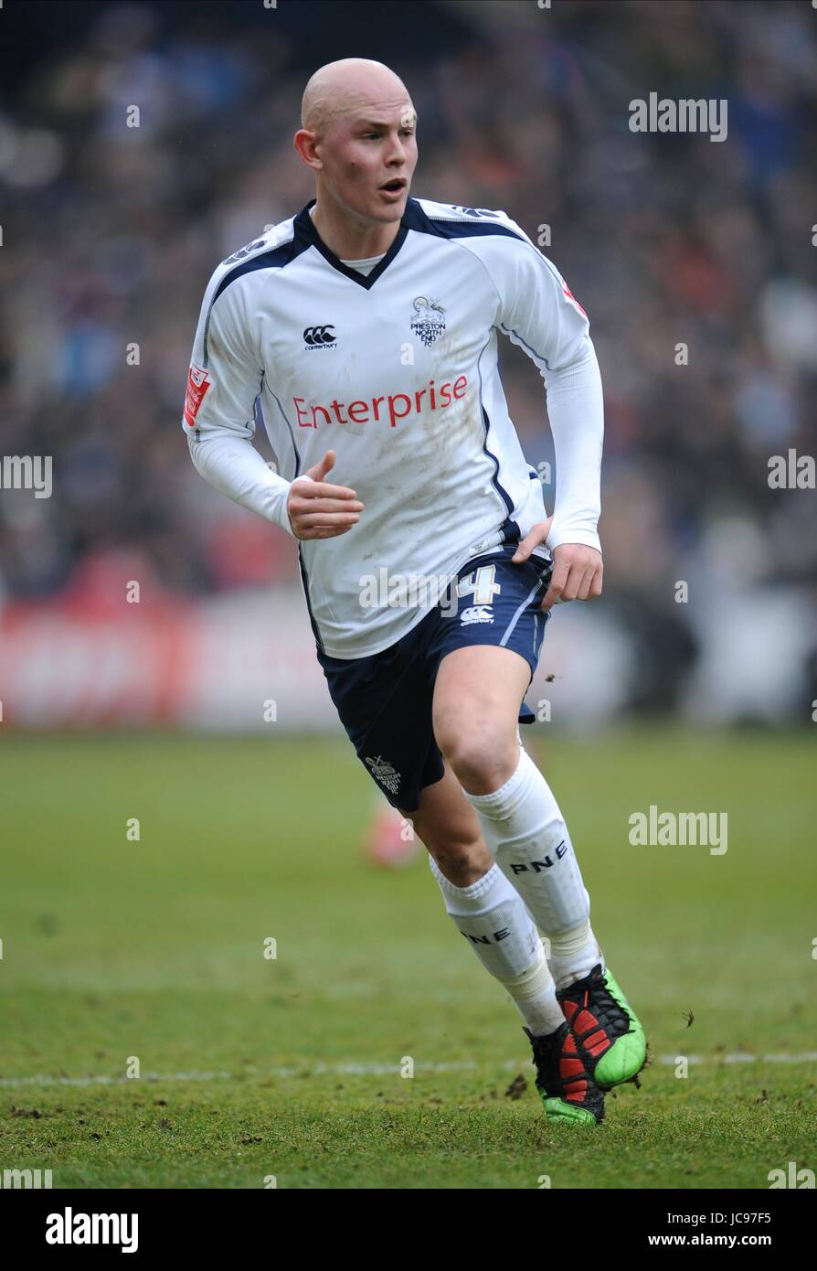 Richard chaplow celebrates hi-res stock photography and images - Alamy