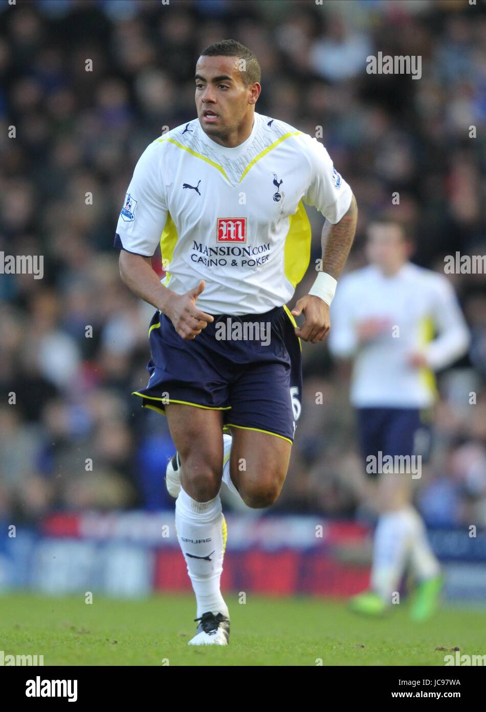 TOM HUDDLESTONE TOTTENHAM HOTSPUR FC ST ANDREWS BIRMINGHAM ENGLAND 30 ...