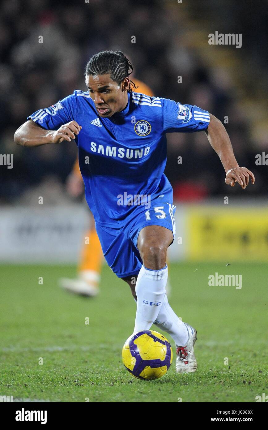 FLORENT MALOUDA CHELSEA FC KC STADIUM HULL ENGLAND 02 February 2010 ...