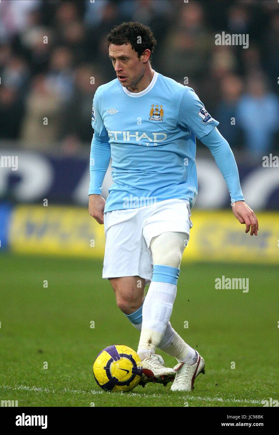 WAYNE BRIDGE MANCHESTER CITY FC KC STADIUM HULL ENGLAND 06 February ...