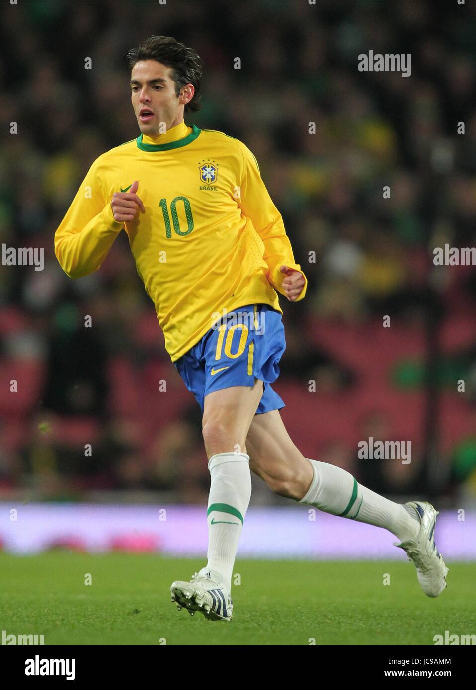 Kaka celebrating hi-res stock photography and images - Alamy