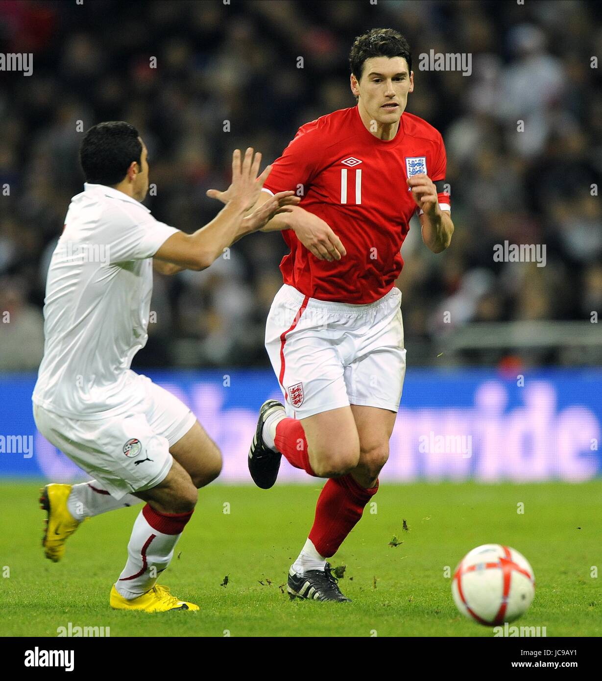 GARETH BARRY ENGLAND WEMBLEY STADIUM LONDON ENGLAND 03 March 2010 Stock ...